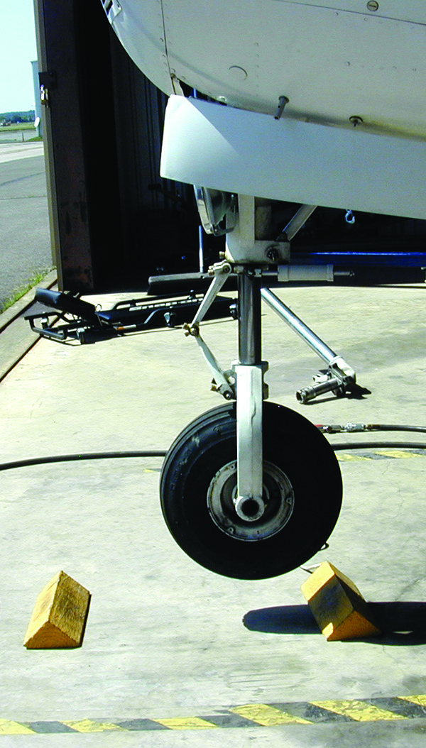 Landing Gear Struts