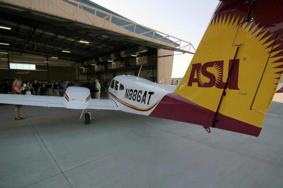 Flight School Options in Arizona