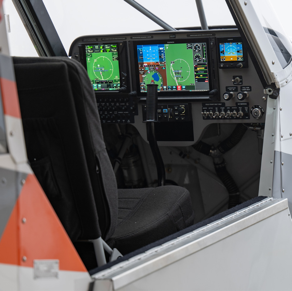 We Fly: Aviat Husky