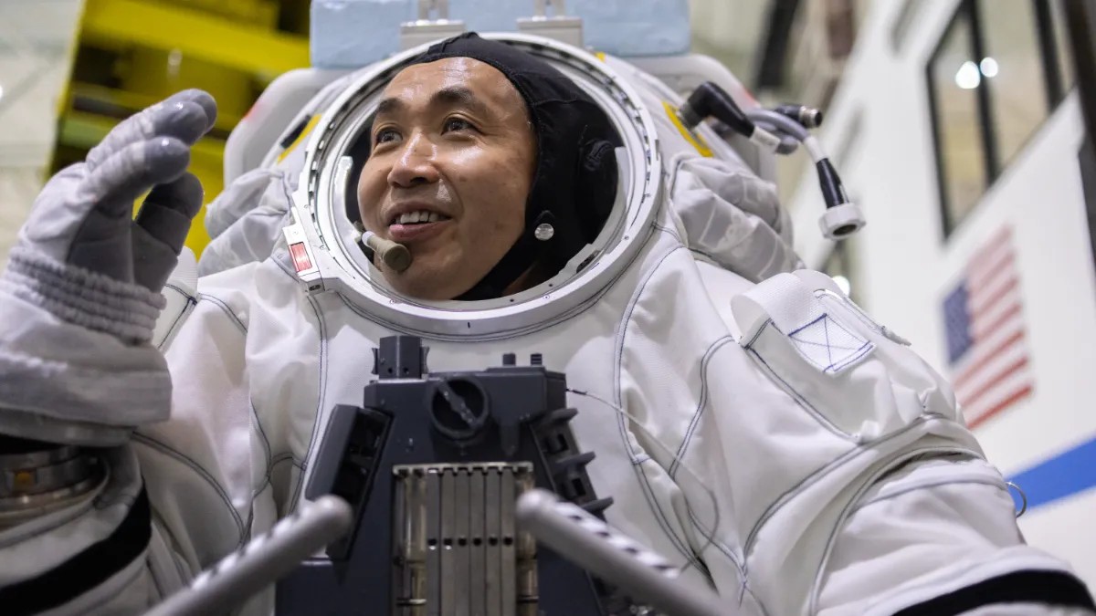 Axiom Completes Initial Crew Testing of Next-Generation Spacesuits